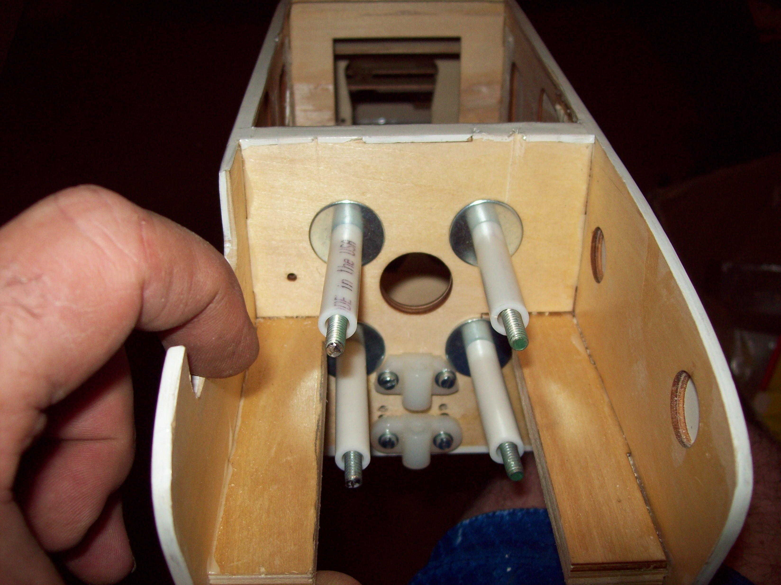 Stand off's, or motor box? - RCU Forums